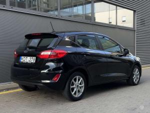 Melns Ford Fiesta 2018 Viļņa, ar dzinēja tilpumu 1.00 L un nobraukumu 130 tūkst. km par 6900 €, foto 5 vietnē AUTOMOTO.COM.LV