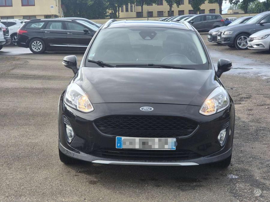 Melns Ford Fiesta 2018 Tauragė, ar dzinēja tilpumu 1.00 L un nobraukumu 124 tūkst. km par 6200 €, foto 1 vietnē AUTOMOTO.COM.LV
