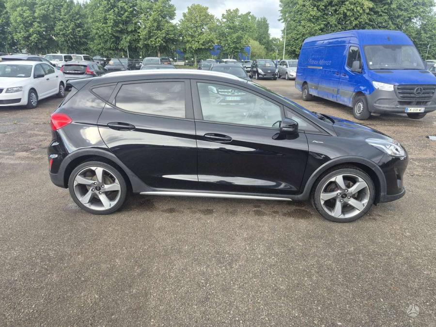 Melns Ford Fiesta 2018 Tauragė, ar dzinēja tilpumu 1.00 L un nobraukumu 124 tūkst. km par 6200 €, foto 5 vietnē AUTOMOTO.COM.LV