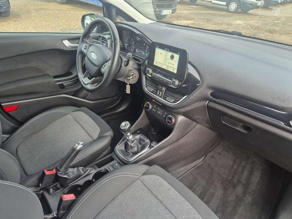 Black Ford Fiesta 2018 in Taurage, with an engine capacity of 1.00 L and mileage of 124 thousand km for 6200 €, photo 5 on AUTOMOTO.COM.LV