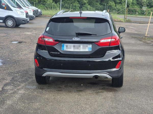 Black Ford Fiesta 2018 in Taurage, with an engine capacity of 1.00 L and mileage of 124 thousand km for 6200 €, photo 7 on AUTOMOTO.COM.LV