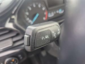 Melns Ford Fiesta 2018 Tauragė, ar dzinēja tilpumu 1.00 L un nobraukumu 124 tūkst. km par 6200 €, foto 12 vietnē AUTOMOTO.COM.LV