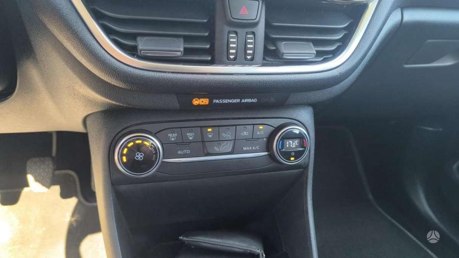Black Ford Fiesta 2018 in Taurage, with an engine capacity of 1.00 L and mileage of 136 thousand km for 5100 €, photo 14 on AUTOMOTO.COM.LV