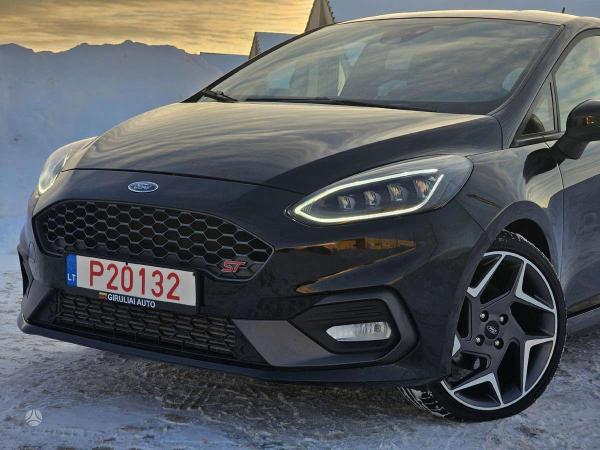 Black Ford Fiesta 2019 in Klaipeda, with an engine capacity of 1.50 L and mileage of 74 thousand km for 13800 €, photo 10 on AUTOMOTO.COM.LV