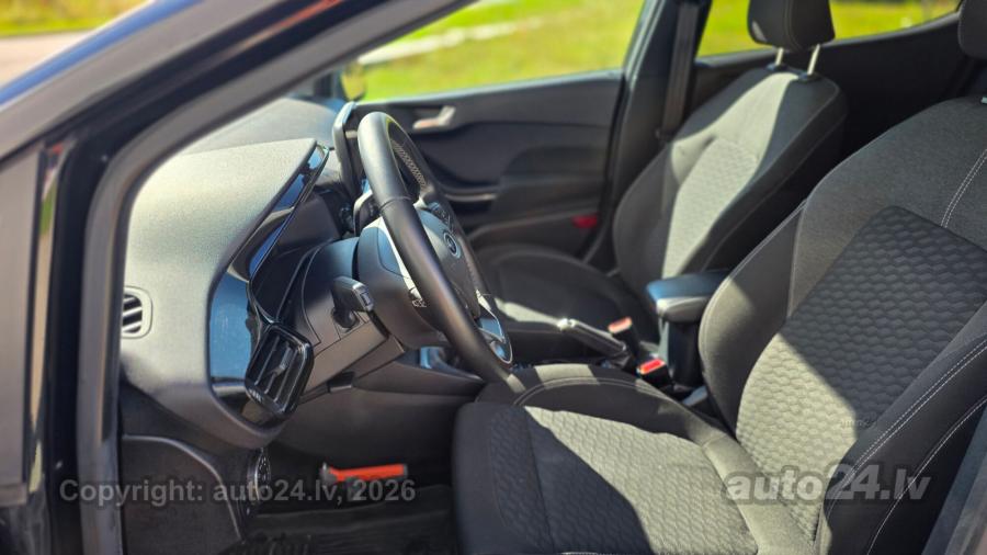Black Ford Fiesta 2023 in Tallinn, with an engine capacity of 1.00 L and mileage of 175 thousand km for 10900 €, photo 9 on AUTOMOTO.COM.LV