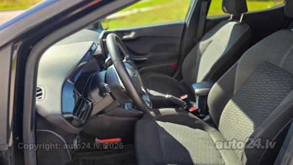 Melns Ford Fiesta 2023 Tallina, ar dzinēja tilpumu 1.00 L un nobraukumu 175 tūkst. km par 10900 €, foto 9 vietnē AUTOMOTO.COM.LV