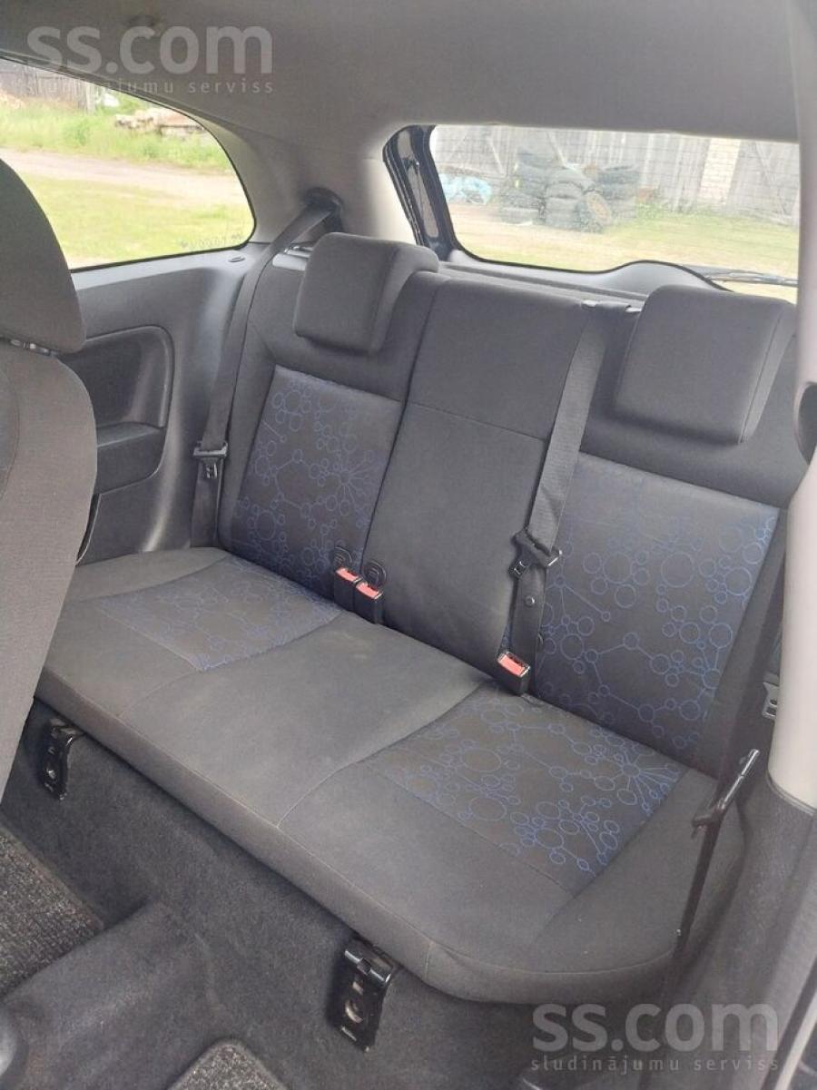 Blue Ford Fiesta 2006 in Kuldiga, with an engine capacity of 1.40 L and mileage of 367 thousand km for 1100 €, photo 9 on AUTOMOTO.COM.LV