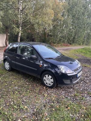 Blue Ford Fiesta 2007 in Riga, with an engine capacity of 1.30 L and mileage of 122 thousand km for 1250 €, photo  on AUTOMOTO.COM.LV