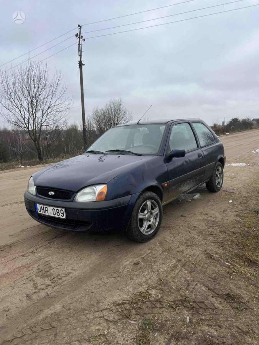 Zils Ford Fiesta 2001 Viļņa, ar dzinēja tilpumu 1.24 L un nobraukumu 180 tūkst. km par 230 €, foto 1 vietnē AUTOMOTO.COM.LV