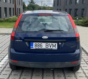 Zils Ford Fiesta 2003 Tallina, ar dzinēja tilpumu 1.30 L un nobraukumu 293 tūkst. km par 799 €, foto 13 vietnē AUTOMOTO.COM.LV