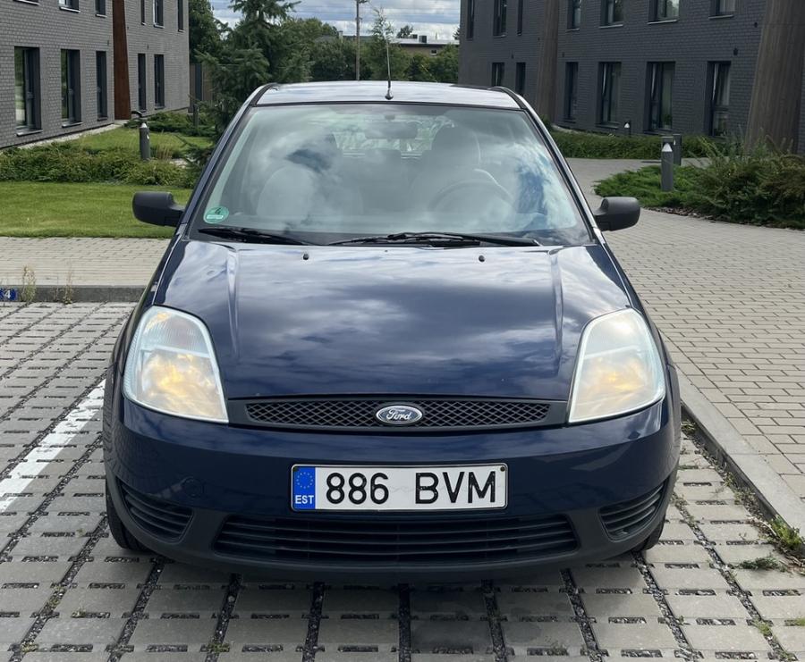 Zils Ford Fiesta 2003 Tallina, ar dzinēja tilpumu 1.30 L un nobraukumu 293 tūkst. km par 799 €, foto 23 vietnē AUTOMOTO.COM.LV
