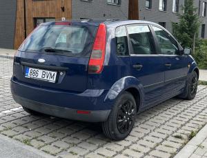 Zils Ford Fiesta 2003 Tallina, ar dzinēja tilpumu 1.30 L un nobraukumu 293 tūkst. km par 799 €, foto 25 vietnē AUTOMOTO.COM.LV