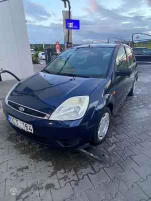 Zils Ford Fiesta 2005 Viļņa, ar dzinēja tilpumu 1.39 L un nobraukumu 213 tūkst. km par 800 €, foto 3 vietnē AUTOMOTO.COM.LV