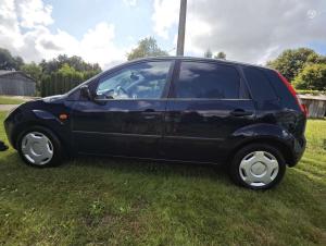 Blue Ford Fiesta 2005 in Klaipeda, with an engine capacity of 1.30 L and mileage of 78 thousand km for 1000 €, photo 15 on AUTOMOTO.COM.LV