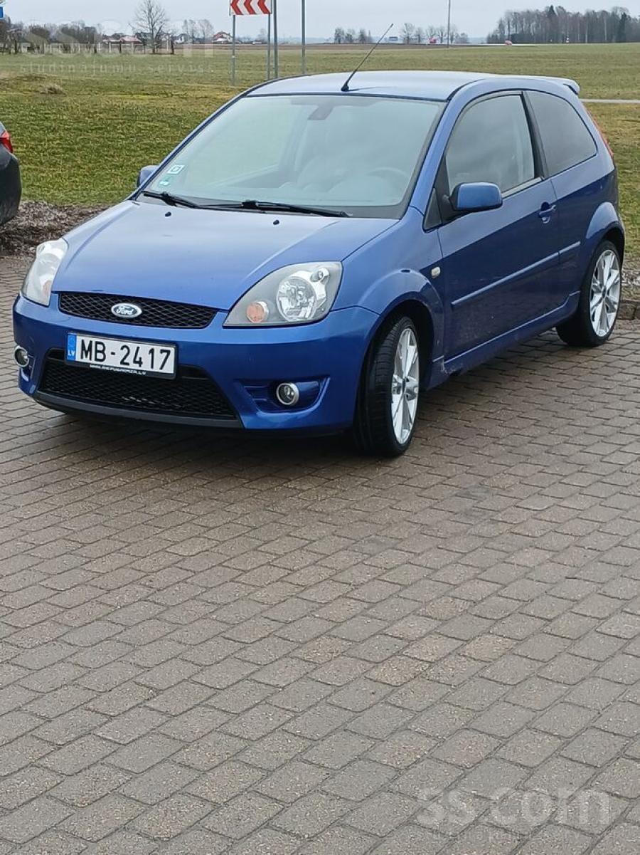 Zils Ford Fiesta 2006 Cēsis, ar dzinēja tilpumu 2.00 L un nobraukumu 0 tūkst. km par 2300 €, foto 3 vietnē AUTOMOTO.COM.LV