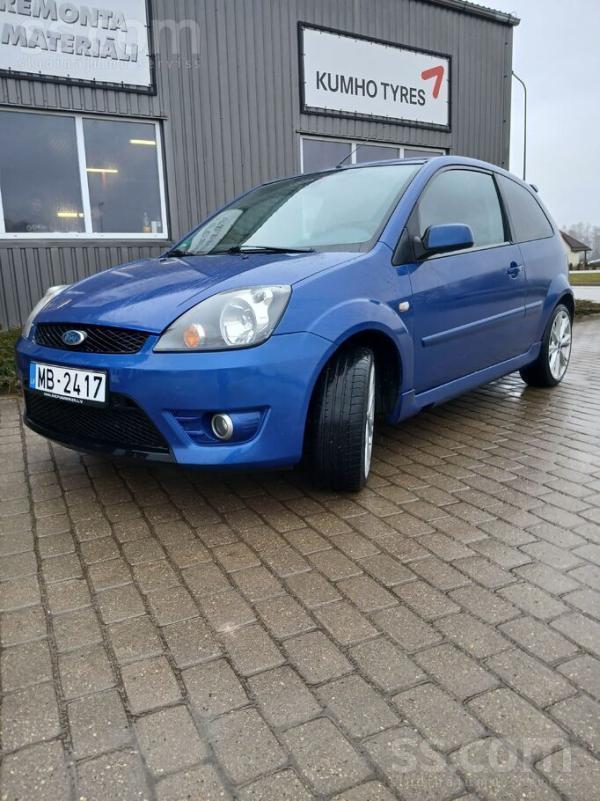Zils Ford Fiesta 2006 Cēsis, ar dzinēja tilpumu 2.00 L un nobraukumu 0 tūkst. km par 2300 €, foto 4 vietnē AUTOMOTO.COM.LV