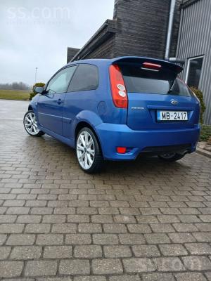 Zils Ford Fiesta 2006 Cēsis, ar dzinēja tilpumu 2.00 L un nobraukumu 0 tūkst. km par 2300 €, foto 7 vietnē AUTOMOTO.COM.LV