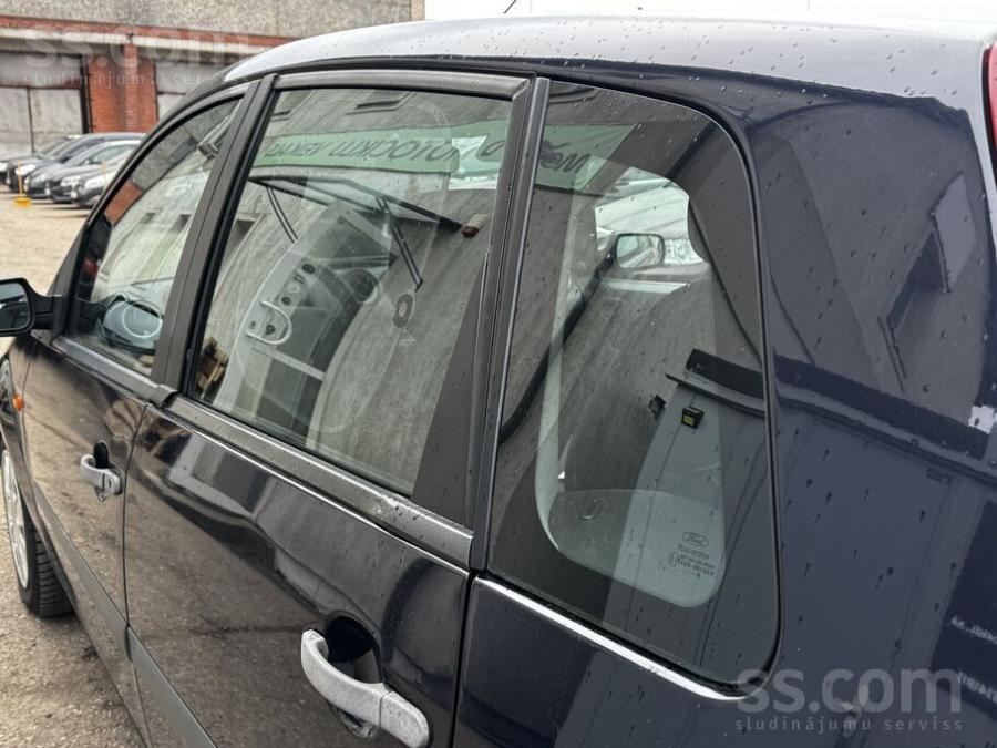 Zils Ford Fiesta 2006 Daugavpils, ar dzinēja tilpumu 1.40 L un nobraukumu 0 tūkst. km par 1390 €, foto 10 vietnē AUTOMOTO.COM.LV
