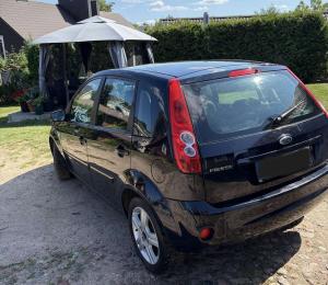 Zils Ford Fiesta 2007 Trakai, ar dzinēja tilpumu 1.30 L un nobraukumu 279 tūkst. km par 700 €, foto 6 vietnē AUTOMOTO.COM.LV