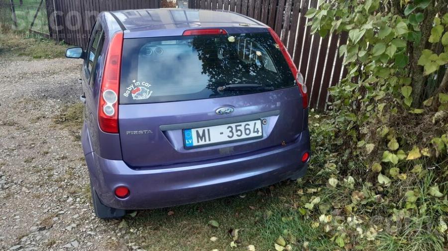Zils Ford Fiesta 2008 Rīga, ar dzinēja tilpumu 1.40 L un nobraukumu 203 tūkst. km par 800 €, foto 4 vietnē AUTOMOTO.COM.LV