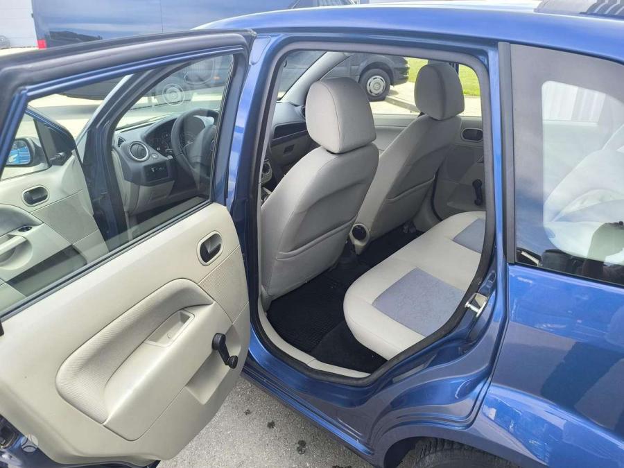 Zils Ford Fiesta 2009 Jonava, ar dzinēja tilpumu 1.39 L un nobraukumu 188 tūkst. km par 1270 €, foto 9 vietnē AUTOMOTO.COM.LV