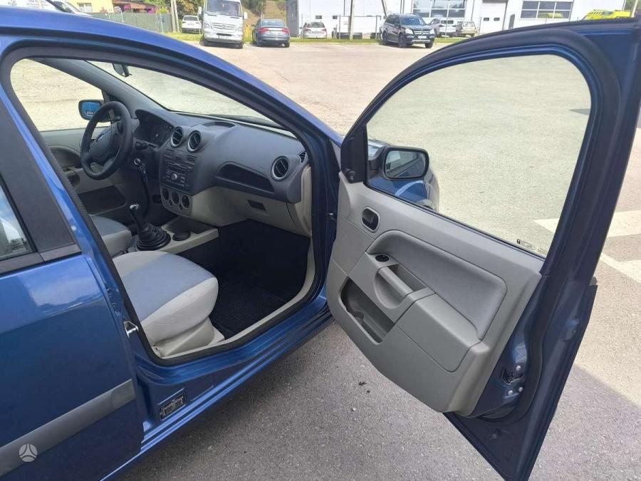 Zils Ford Fiesta 2009 Jonava, ar dzinēja tilpumu 1.39 L un nobraukumu 188 tūkst. km par 1270 €, foto 11 vietnē AUTOMOTO.COM.LV