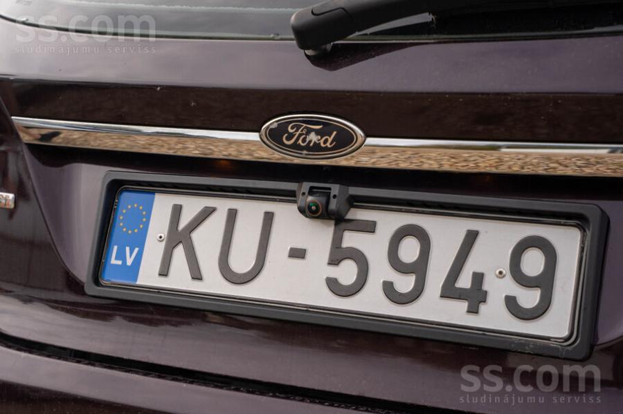 Zils Ford Fiesta 2009 Rīga, ar dzinēja tilpumu 1.60 L un nobraukumu 333 tūkst. km par 2990 €, foto 9 vietnē AUTOMOTO.COM.LV