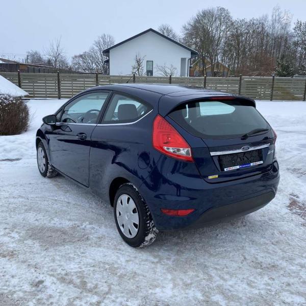Blue Ford Fiesta 2010 in Marijampole, with an engine capacity of 1.24 L and mileage of 190 thousand km for 2750 €, photo 2 on AUTOMOTO.COM.LV
