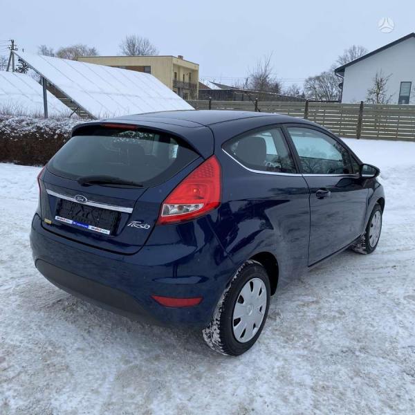 Blue Ford Fiesta 2010 in Marijampole, with an engine capacity of 1.24 L and mileage of 190 thousand km for 2750 €, photo 4 on AUTOMOTO.COM.LV