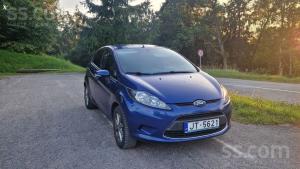 Blue Ford Fiesta 2010 in Talsi, with an engine capacity of 1.60 L and mileage of 244 thousand km for 2500 €, photo 7 on AUTOMOTO.COM.LV