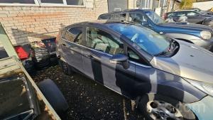 Zils Ford Fiesta 2010 Rīga, ar dzinēja tilpumu 1.60 L un nobraukumu 343 tūkst. km par 1200 €, foto 5 vietnē AUTOMOTO.COM.LV