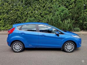 Zils Ford Fiesta 2011 Viļņa, ar dzinēja tilpumu 1.39 L un nobraukumu 92 tūkst. km par 2700 €, foto 3 vietnē AUTOMOTO.COM.LV