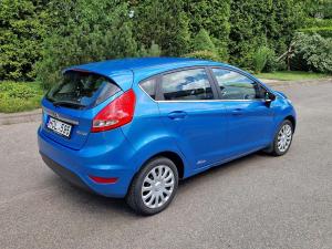 Zils Ford Fiesta 2011 Viļņa, ar dzinēja tilpumu 1.39 L un nobraukumu 92 tūkst. km par 2700 €, foto 6 vietnē AUTOMOTO.COM.LV