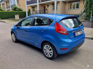 Zils Ford Fiesta 2011 Viļņa, ar dzinēja tilpumu 1.39 L un nobraukumu 92 tūkst. km par 2700 €, foto 9 vietnē AUTOMOTO.COM.LV