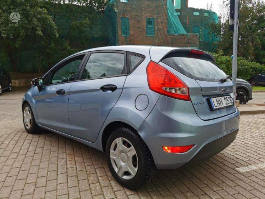 Blue Ford Fiesta 2011 in Vilnius, with an engine capacity of 1.56 L and mileage of 240 thousand km for 1590 €, photo 7 on AUTOMOTO.COM.LV