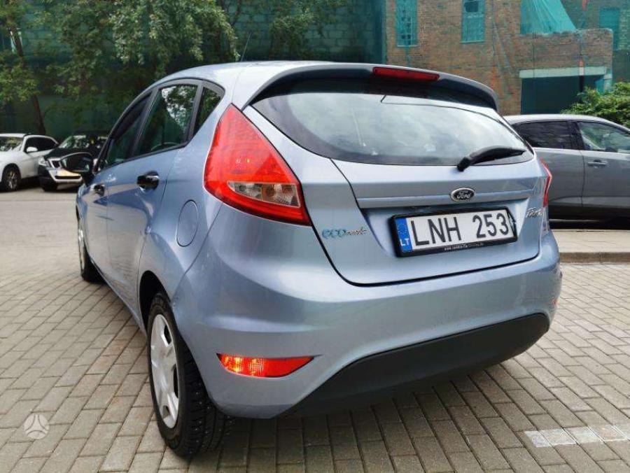Blue Ford Fiesta 2011 in Vilnius, with an engine capacity of 1.56 L and mileage of 240 thousand km for 1590 €, photo 11 on AUTOMOTO.COM.LV