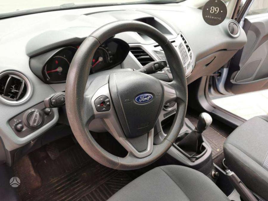 Blue Ford Fiesta 2011 in Vilnius, with an engine capacity of 1.56 L and mileage of 240 thousand km for 1590 €, photo 16 on AUTOMOTO.COM.LV