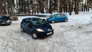 Zils Ford Fiesta 2012 Viļņa, ar dzinēja tilpumu 1.40 L un nobraukumu 319 tūkst. km par 900 €, foto 3 vietnē AUTOMOTO.COM.LV