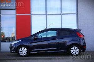 Blue Ford Fiesta 2012 in Riga, with an engine capacity of 1.60 L and mileage of 297 thousand km for 1895 €, photo 3 on AUTOMOTO.COM.LV