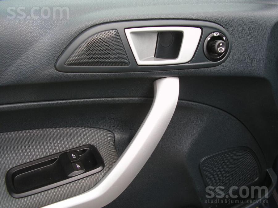 Zils Ford Fiesta 2012 Rīga, ar dzinēja tilpumu 1.60 L un nobraukumu 0 tūkst. km par 4650 €, foto 17 vietnē AUTOMOTO.COM.LV