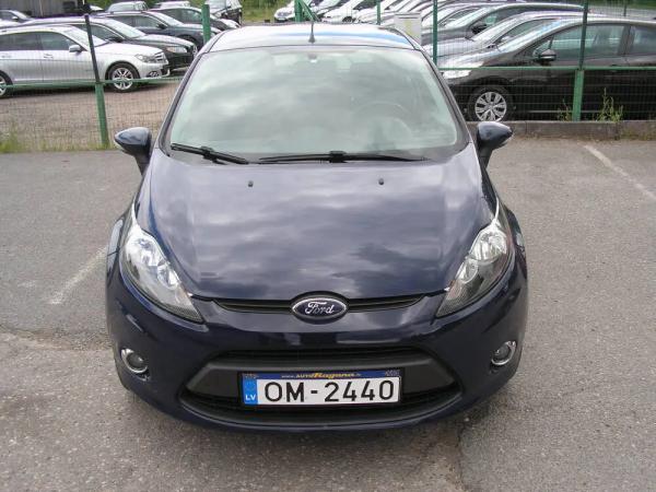 Blue Ford Fiesta 2012 in Sigulda, with an engine capacity of 1.60 L and mileage of 277 thousand km for 4650 €, photo 5 on AUTOMOTO.COM.LV
