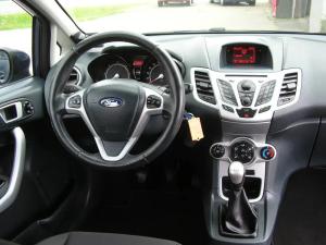 Zils Ford Fiesta 2012 Sigulda, ar dzinēja tilpumu 1.60 L un nobraukumu 277 tūkst. km par 4650 €, foto 15 vietnē AUTOMOTO.COM.LV