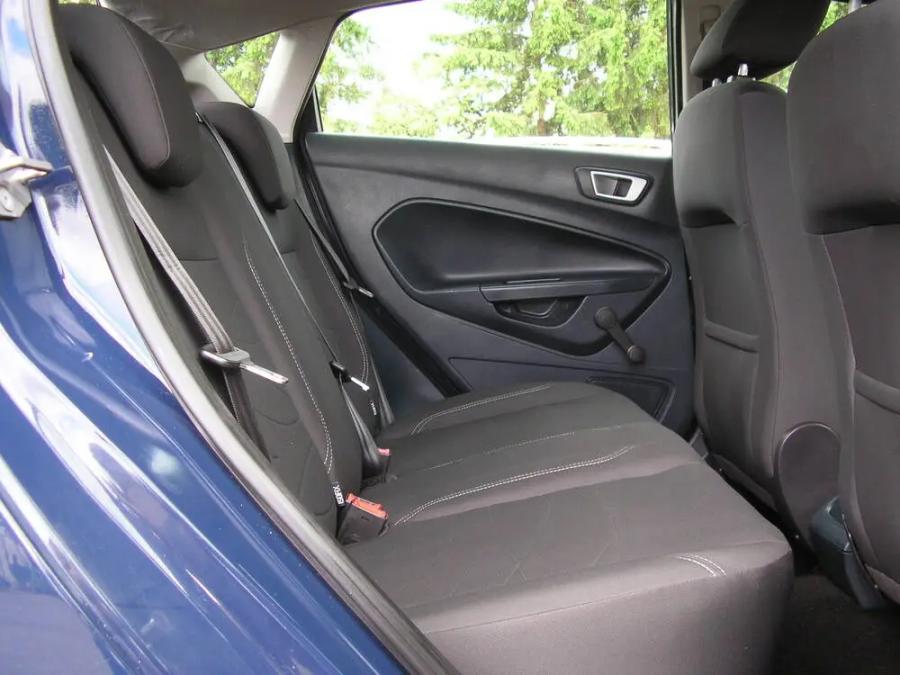 Zils Ford Fiesta 2012 Sigulda, ar dzinēja tilpumu 1.60 L un nobraukumu 277 tūkst. km par 4650 €, foto 27 vietnē AUTOMOTO.COM.LV