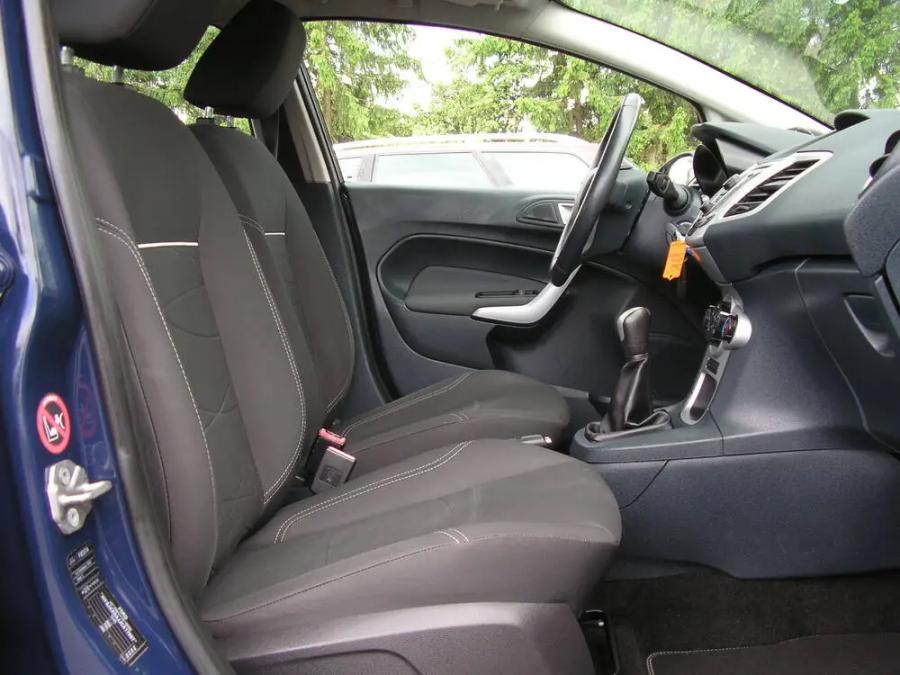 Zils Ford Fiesta 2012 Sigulda, ar dzinēja tilpumu 1.60 L un nobraukumu 277 tūkst. km par 4650 €, foto 28 vietnē AUTOMOTO.COM.LV