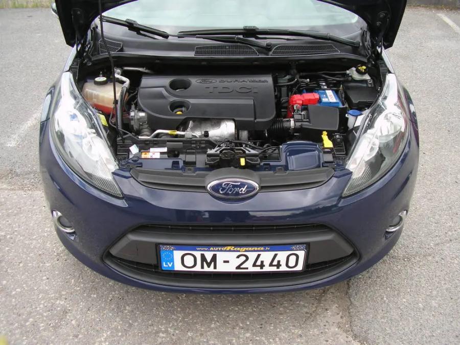 Zils Ford Fiesta 2012 Sigulda, ar dzinēja tilpumu 1.60 L un nobraukumu 277 tūkst. km par 4650 €, foto 30 vietnē AUTOMOTO.COM.LV