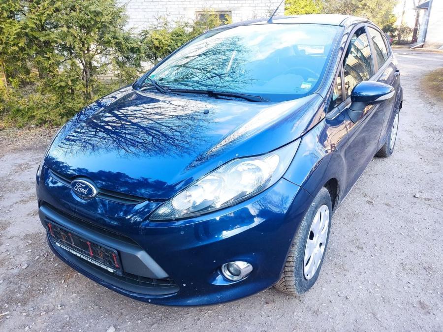 Zils Ford Fiesta 2012 Utena, ar dzinēja tilpumu 1.60 L un nobraukumu 262 tūkst. km par 2750 €, foto 1 vietnē AUTOMOTO.COM.LV
