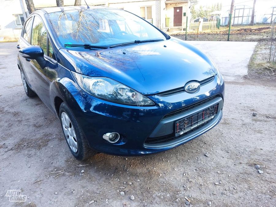 Zils Ford Fiesta 2012 Utena, ar dzinēja tilpumu 1.60 L un nobraukumu 262 tūkst. km par 2750 €, foto 14 vietnē AUTOMOTO.COM.LV