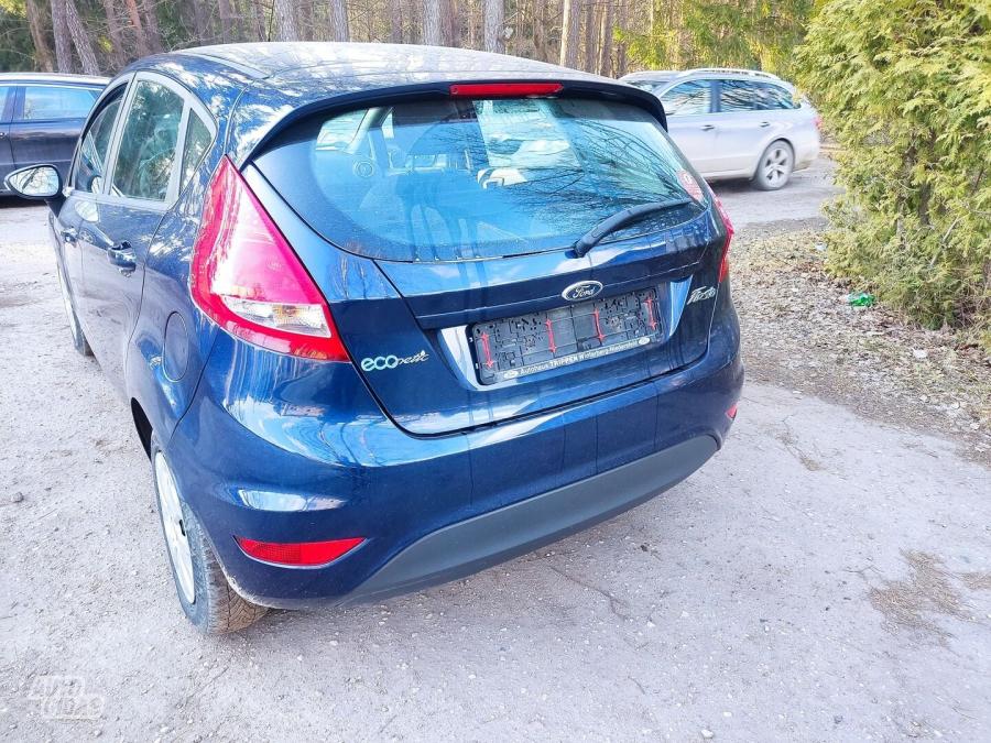 Zils Ford Fiesta 2012 Utena, ar dzinēja tilpumu 1.60 L un nobraukumu 262 tūkst. km par 2750 €, foto 21 vietnē AUTOMOTO.COM.LV