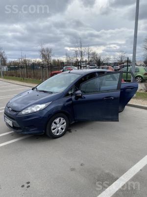 Blue Ford Fiesta 2012 in Riga, with an engine capacity of 1.20 L and mileage of 214 thousand km for 2200 €, photo 13 on AUTOMOTO.COM.LV