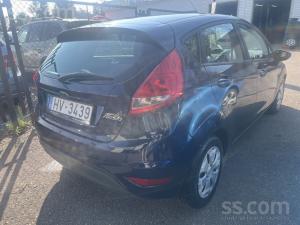 Blue Ford Fiesta 2012 in Riga, with an engine capacity of 1.30 L and mileage of 0 thousand km for 1490 €, photo 6 on AUTOMOTO.COM.LV